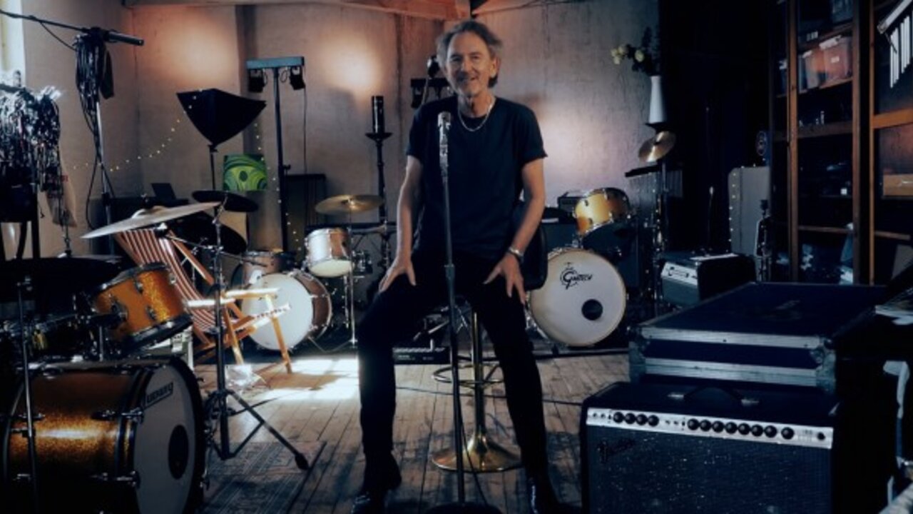 Viker inte ner mig än by Tomas Ledin on TIDAL