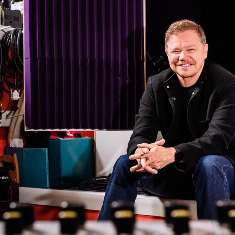 Cindy Bullens on TIDAL