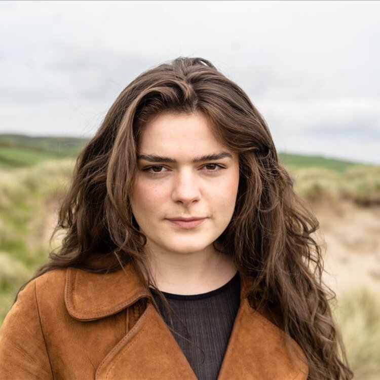 Brìghde Chaimbeul on TIDAL