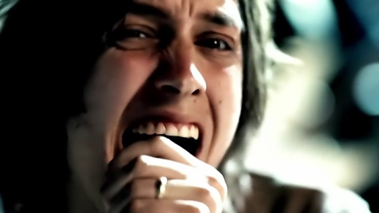 Juicebox (Official HD Video) by The Strokes on TIDAL