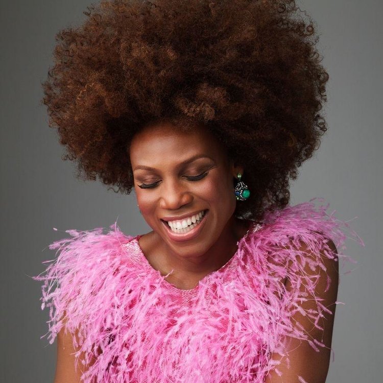 Alexis Houston on TIDAL