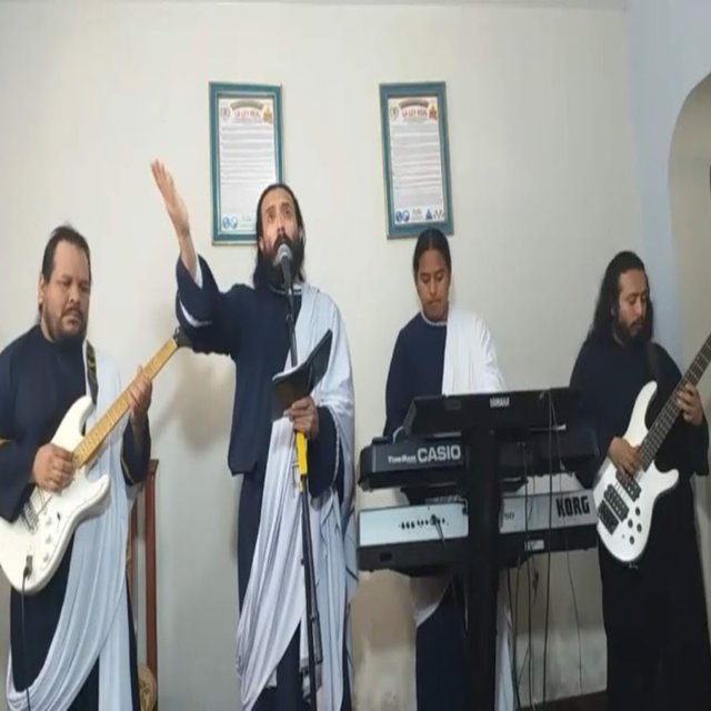Israel Ven Ayúdame (En Vivo) by Manantial de Vida on TIDAL
