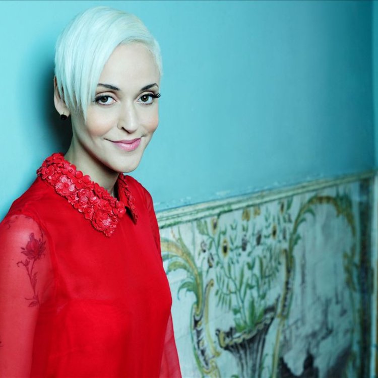 Mariza on TIDAL