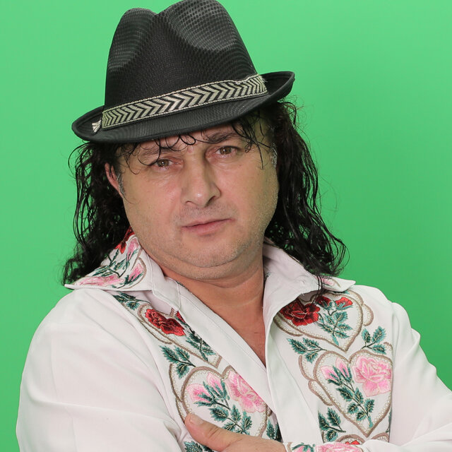 De la mandre vin acuma by Sandu Ciorba on TIDAL