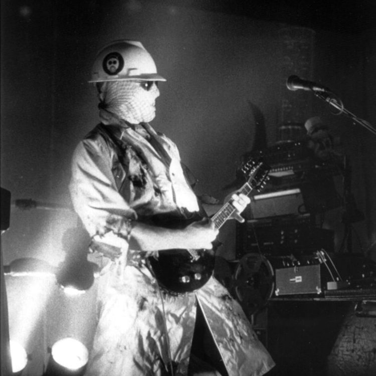 Nash The Slash on TIDAL