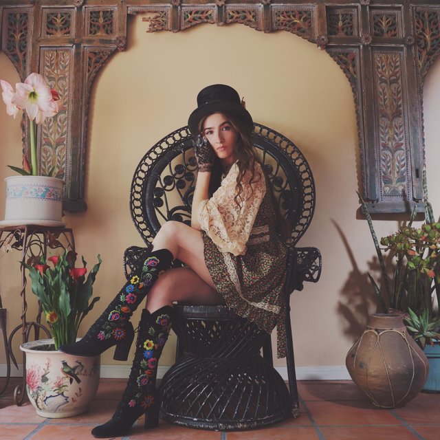 Keep On by Selina Moon on TIDAL