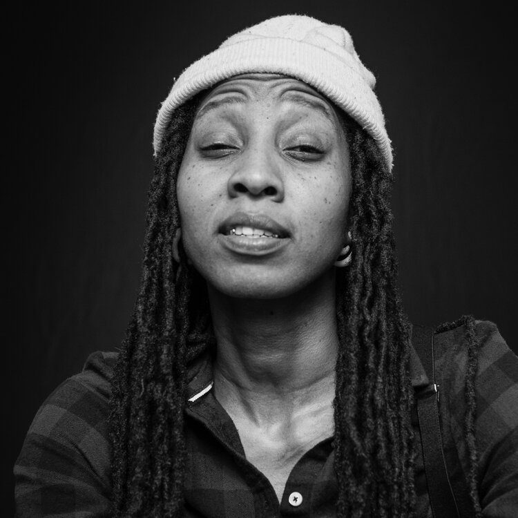 Kim Soles's Instagram, Twitter & Facebook on IDCrawl