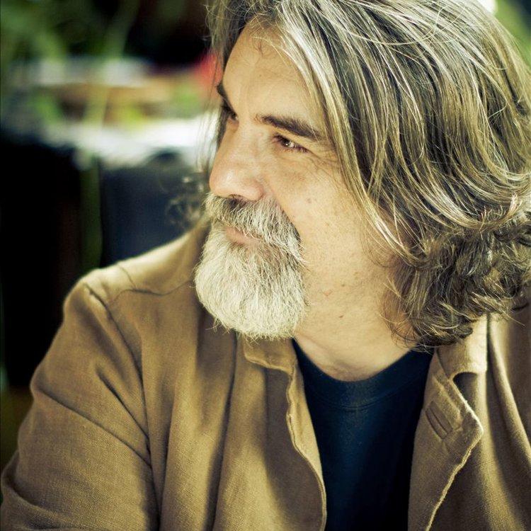 Darrell Scott on TIDAL