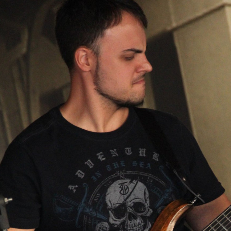 Matheus Manente on TIDAL