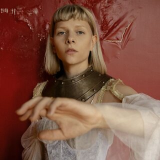 COME CLOSER by TOMORA, AURORA & Tom Rowlands on TIDAL