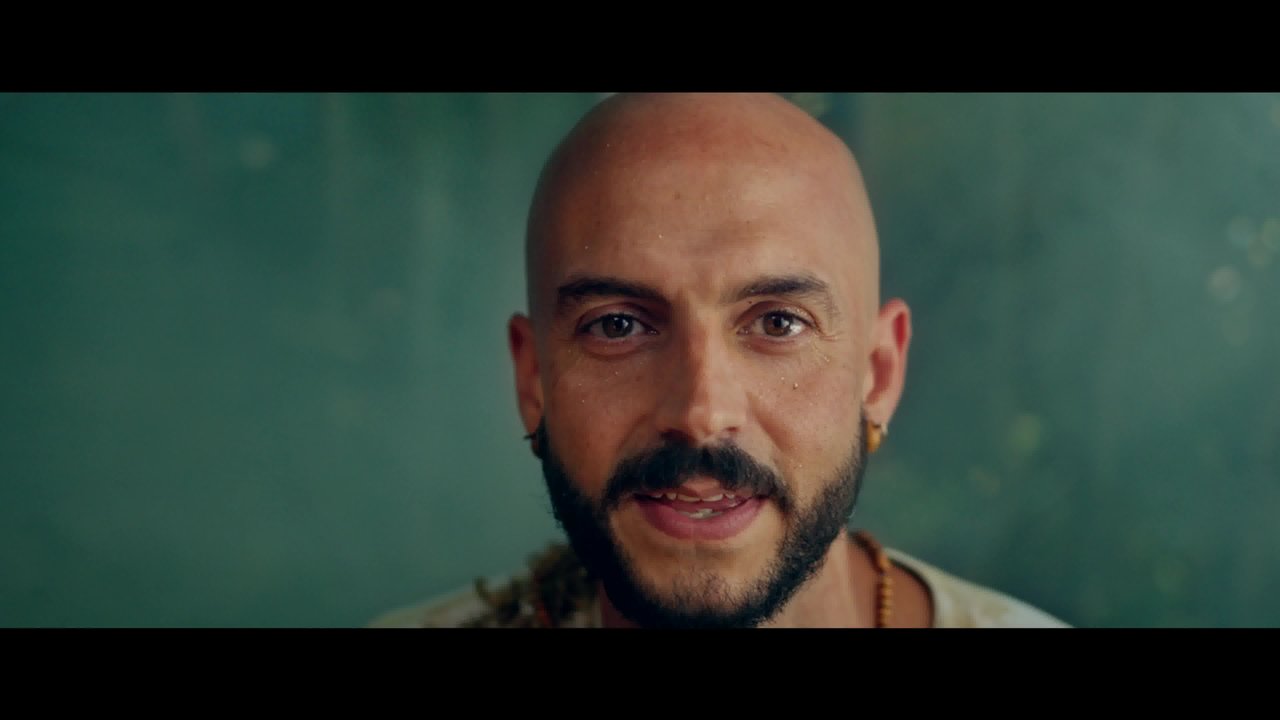 Layback by Sie7e on TIDAL