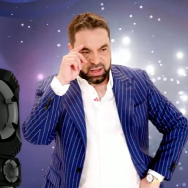 Mainile la spate by Florin Salam on TIDAL