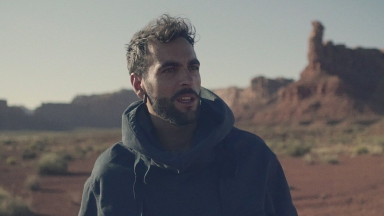 Sai che (Videoclip) by Marco Mengoni on TIDAL