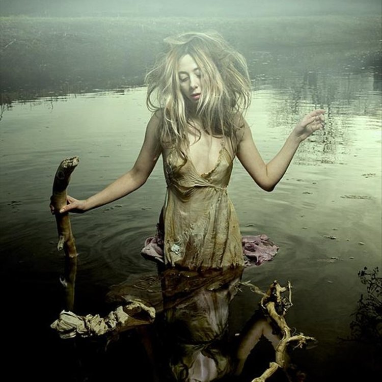 Ruby Throat on TIDAL