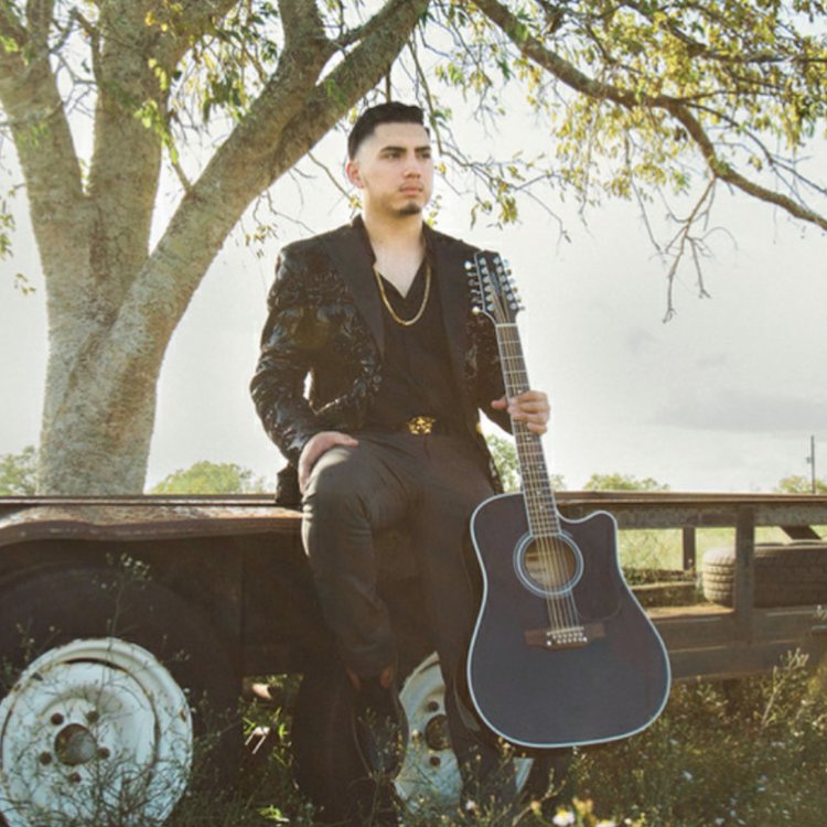 Esteban Gabriel on TIDAL